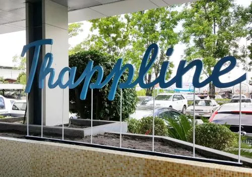 ป้ายโลโก้ อักษร Thappline ป้ายอักษรโลหะทำสี ป้ายคุณภาพ ราคาถูก มีรับประกัน